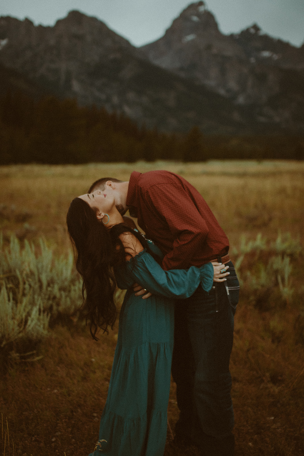 Windy Point Turnout with Avery + Austin