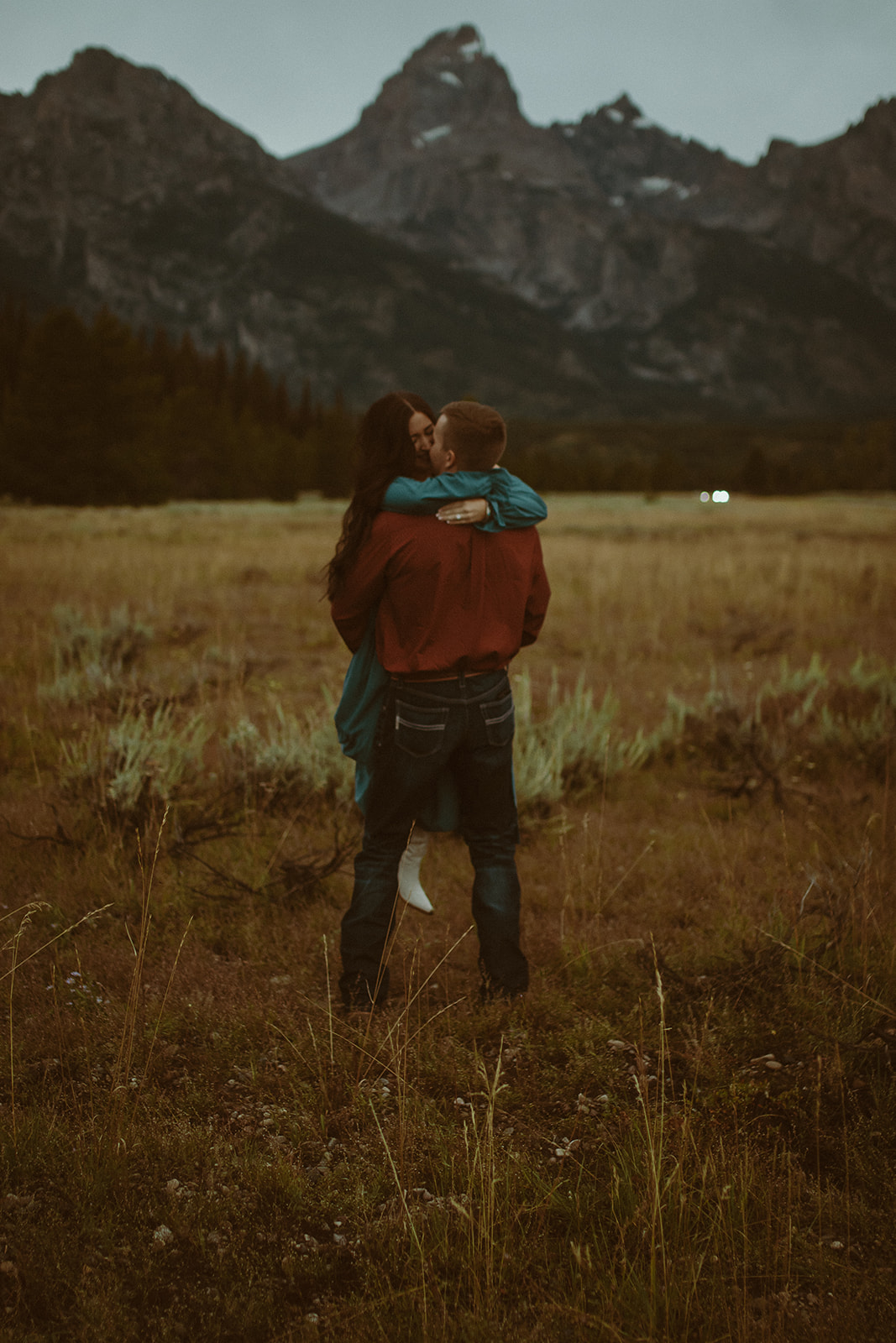 Windy Point Turnout with Avery + Austin