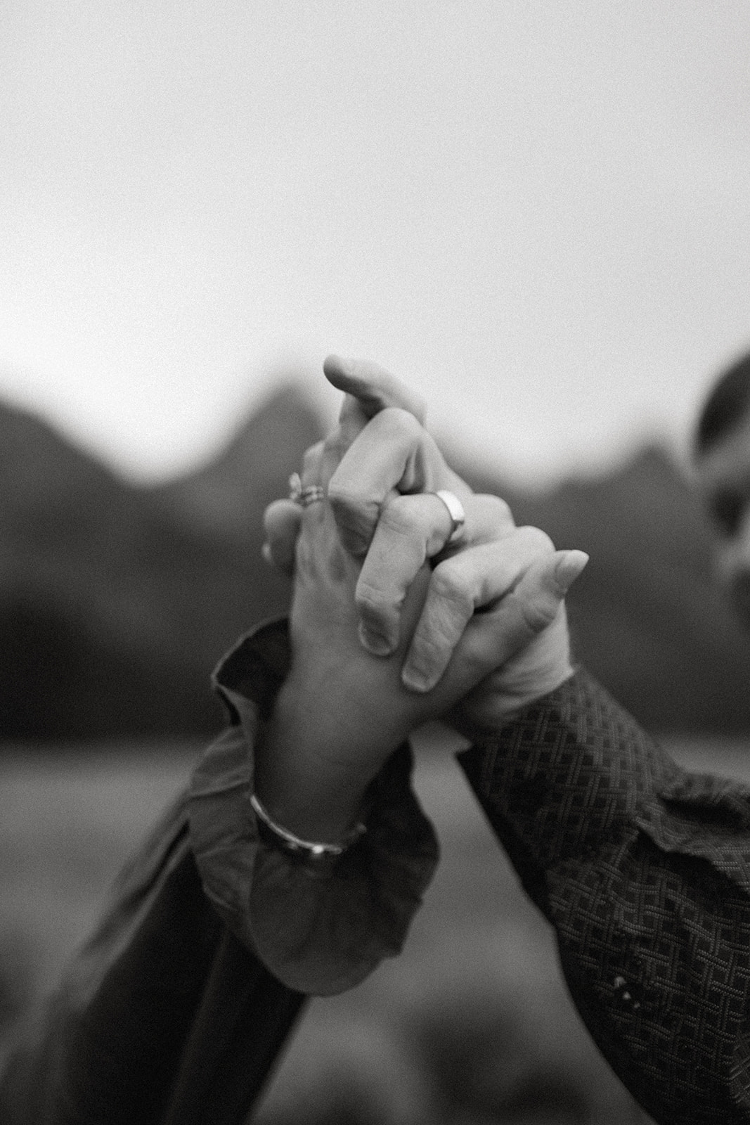 Windy Point Turnout with Avery + Austin